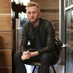 DANNY RISHOFF - Mèche Salon Stylist - Beverly Hills Hair Salon